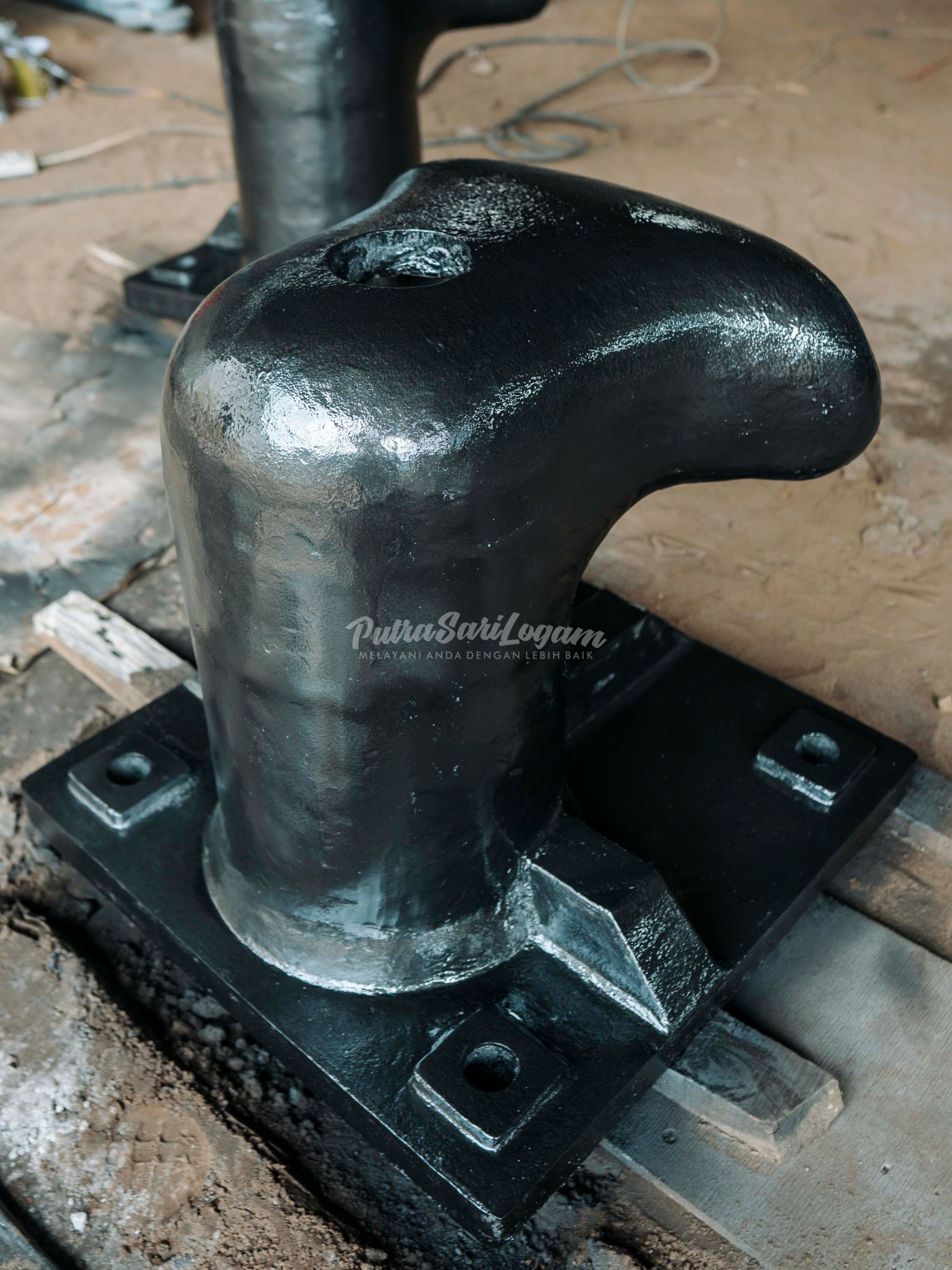 Peran Bollard Kapal Dalam Keamanan Pelabuhan - Bollard Trotoar