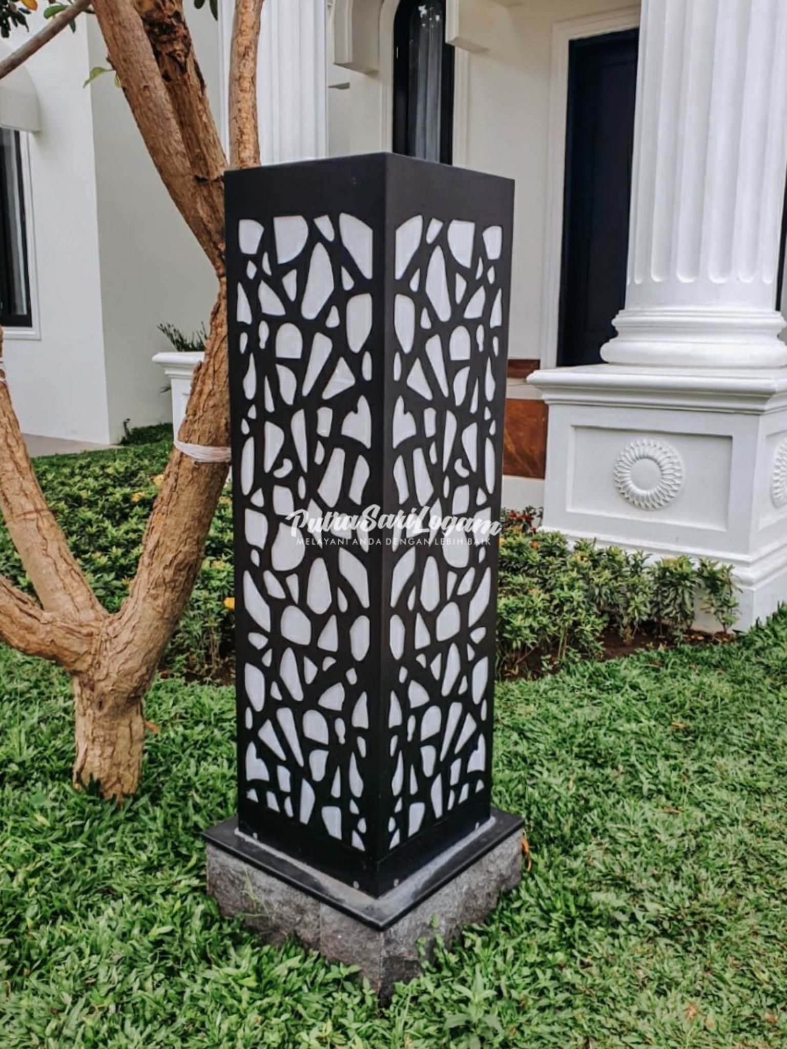 5 Alasan Memilih Bollard LED Untuk Taman Anda - Bollard Trotoar